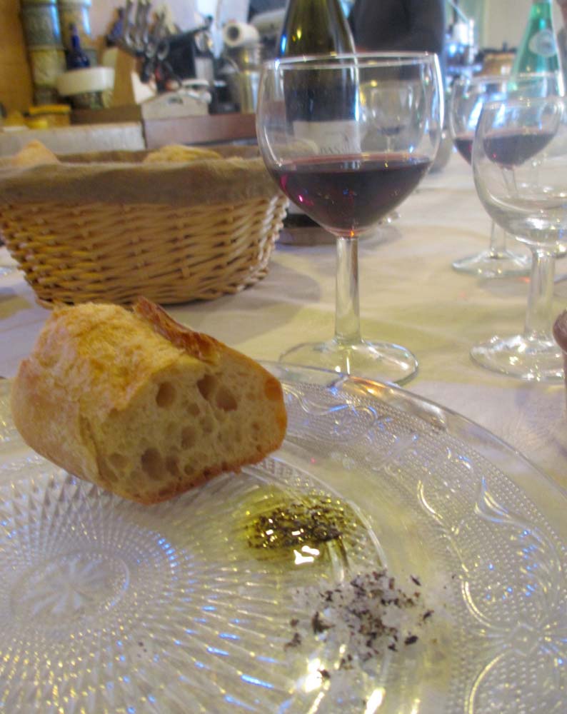 Truffles in Provence - a truffle tour is an extraordinary experience